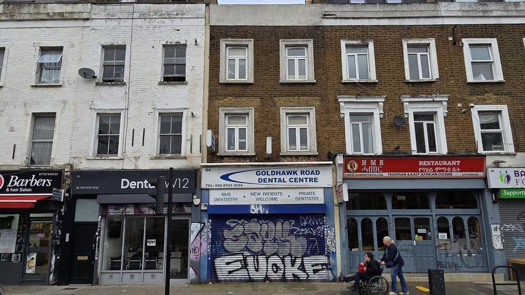 Goldhawk Road, London, W12 Property to rent - £3,750 pcm (£865 pw)