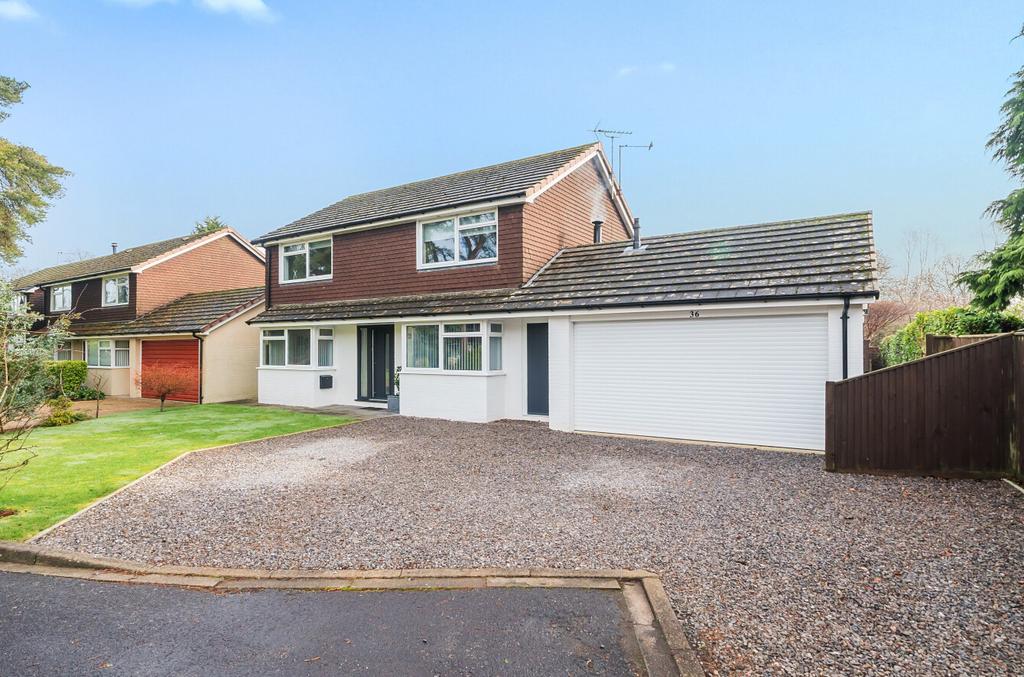 Chichester Close, East Wellow... 4 bed detached house for sale - £625,000