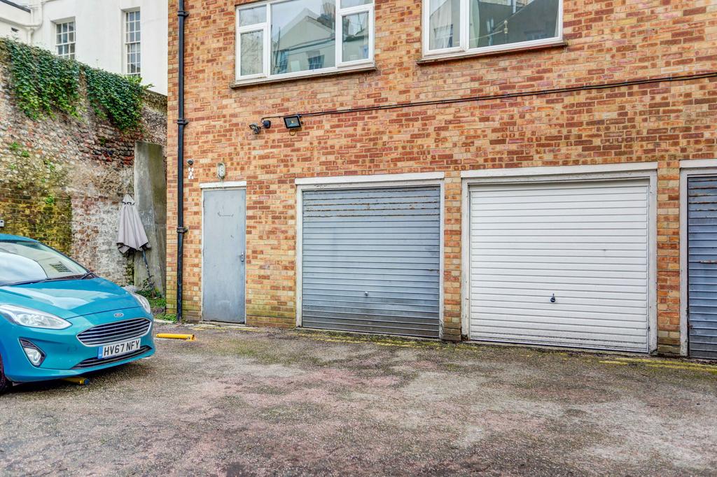 Norfolk Road, Brighton, BN1 Garage for sale - £25,000