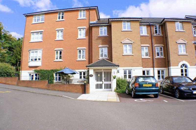 Albion Place, Northampton NN1 1 bed retirement property for sale - £60,000