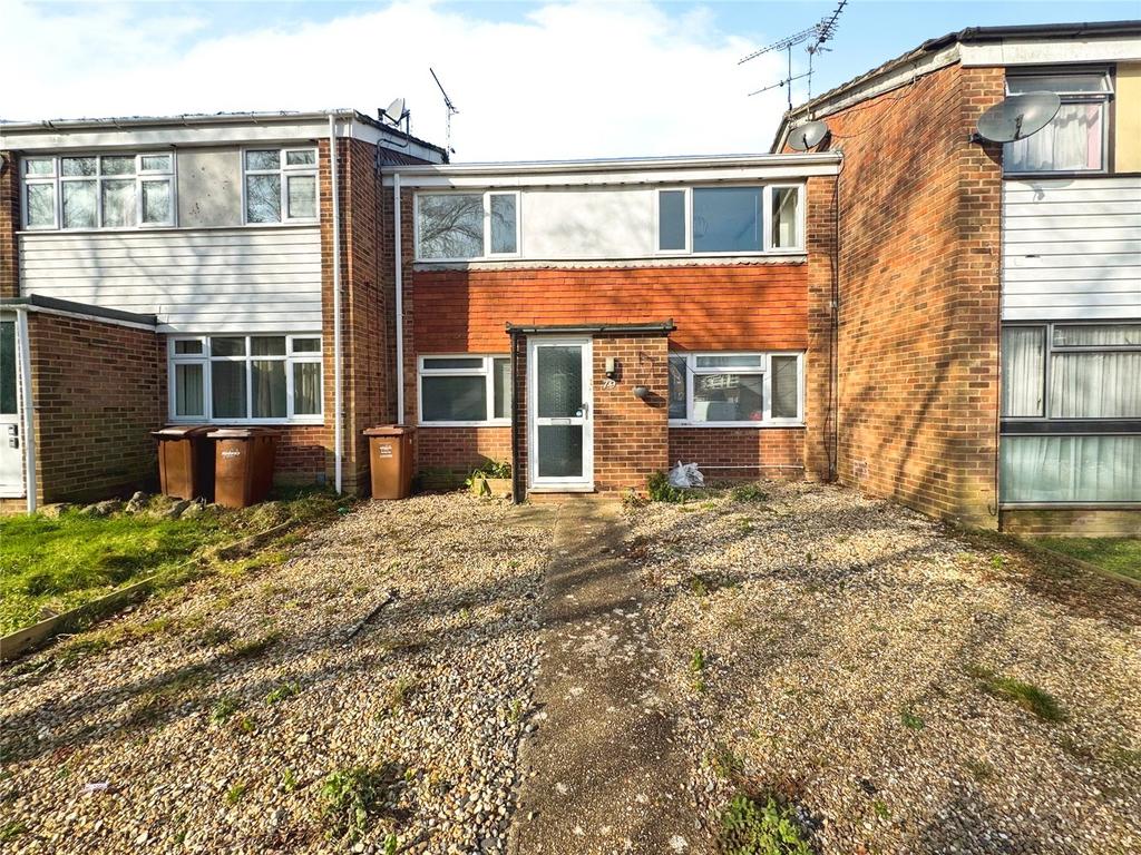 Silverspot Close, Rainham ME8 3 bed terraced house - £275,000