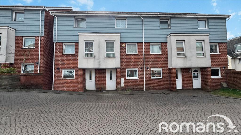 Wraysbury Drive, Yiewsley, West Drayton 4 bed terraced house - £535,000