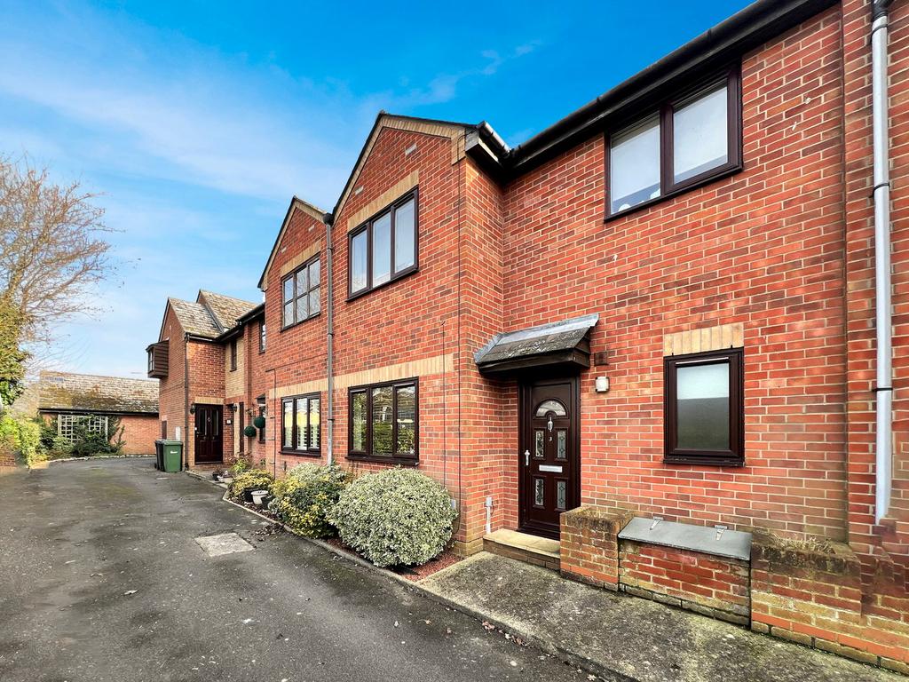 Colne Road, Halstead, CO9 1 bed maisonette for sale - £169,995