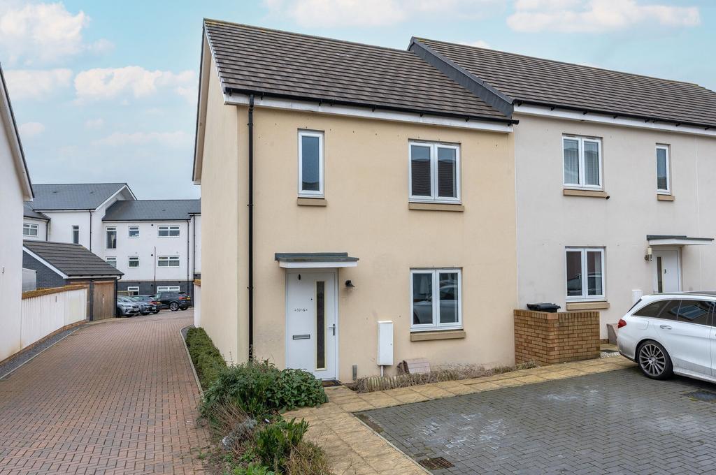 Charlton Hayes, Bristol BS34 3 bed semi-detached house for sale - £350,000