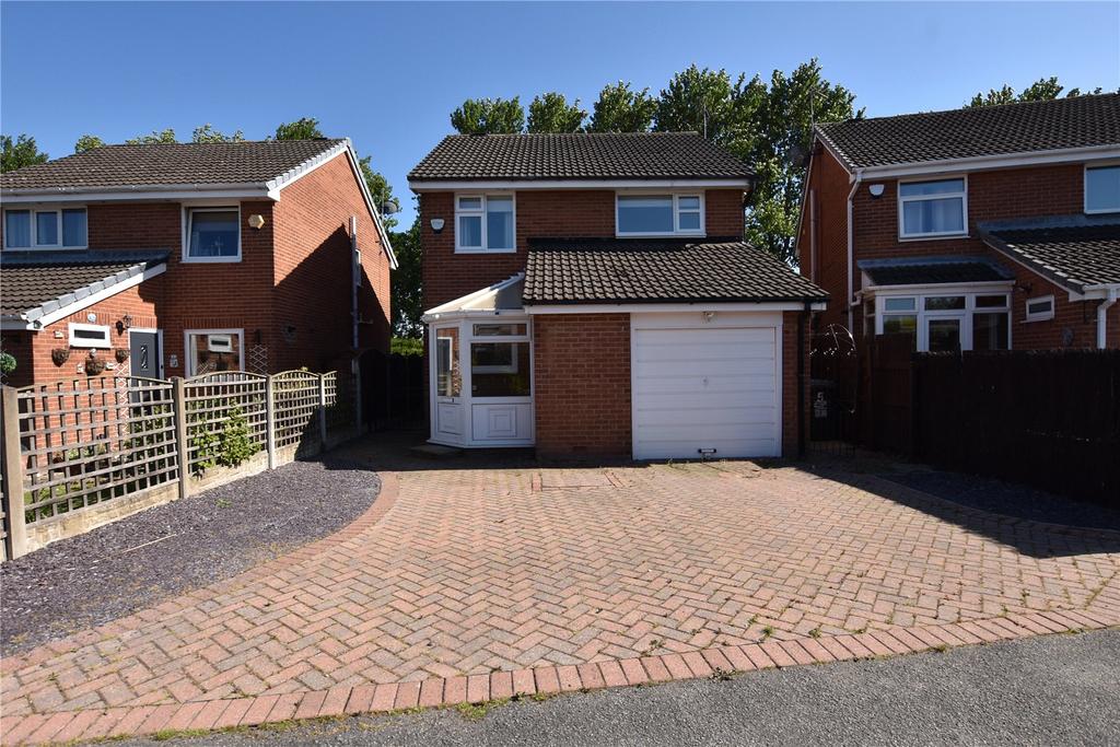 Oakdale Meadow, Leeds, West Yorkshire 3 bed detached house for sale - £ ...