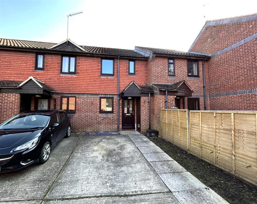 Brunel Court, Rowden Hill, Chippenham 2 bed terraced house for sale - £ ...