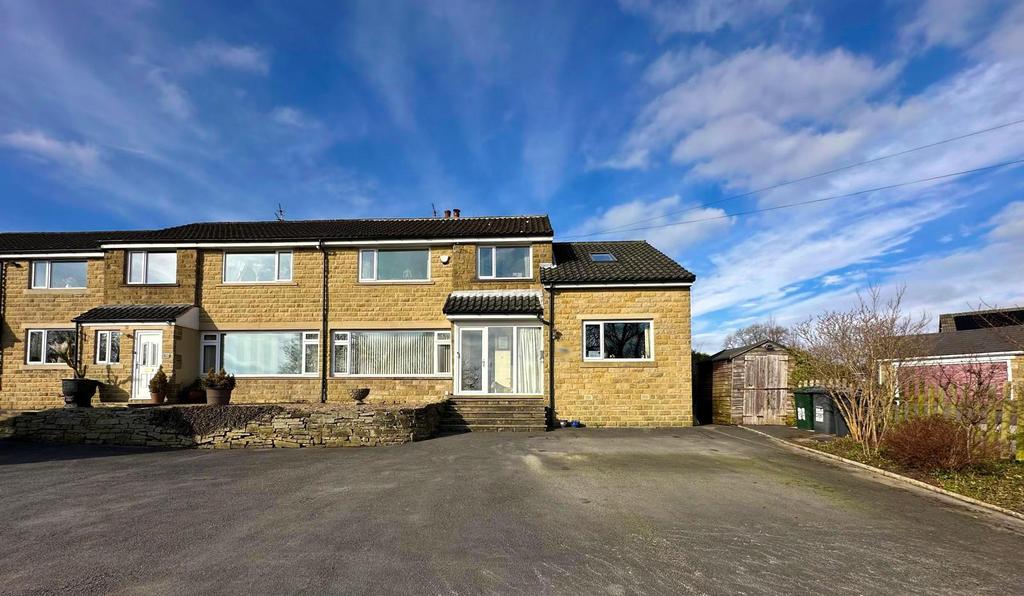 Skipton Road, Silsden, 4 bed semi-detached house for sale - £399,950