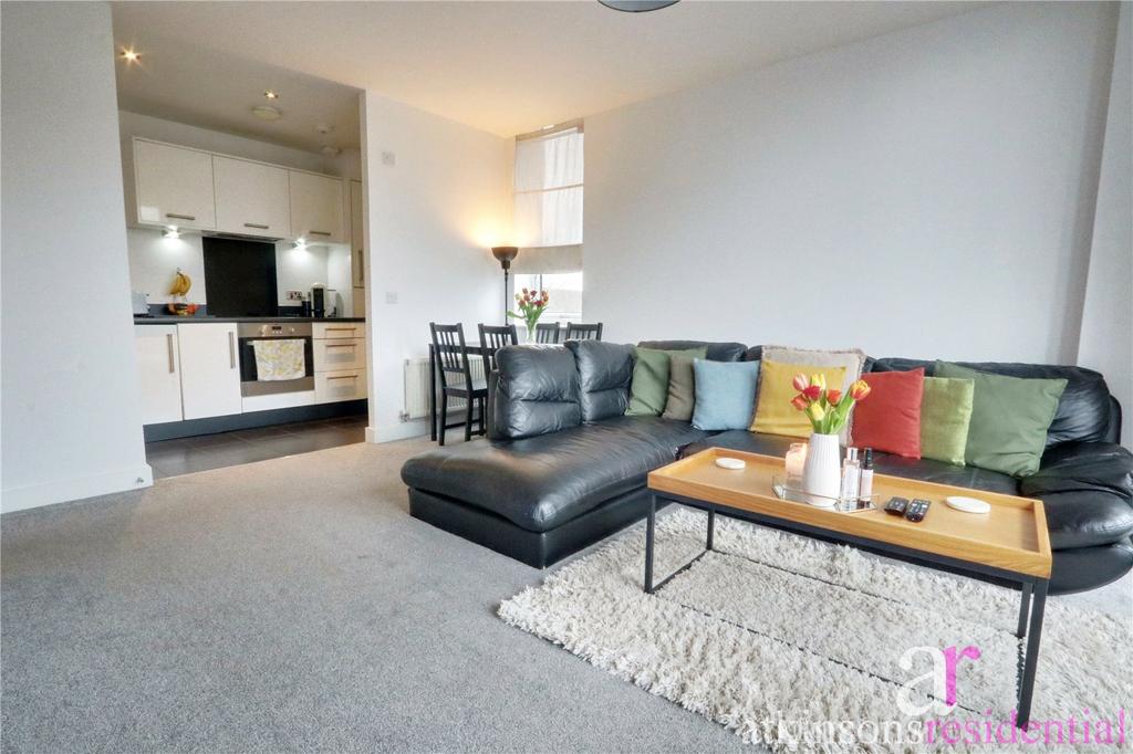 Eaton Road, Enfield, Middlesex, EN1 2 bed apartment - £375,000