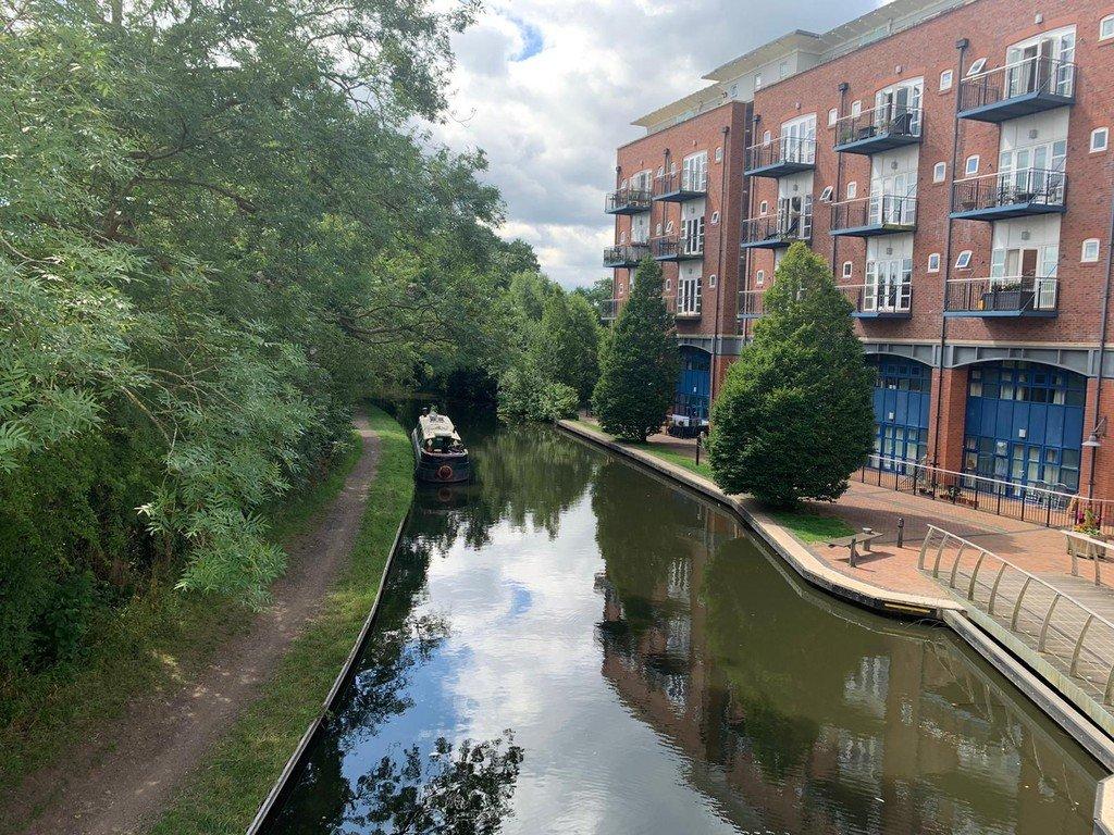 Waterside Heights, Waterside... 2 bed flat - £1,250 pcm (£288 pw)