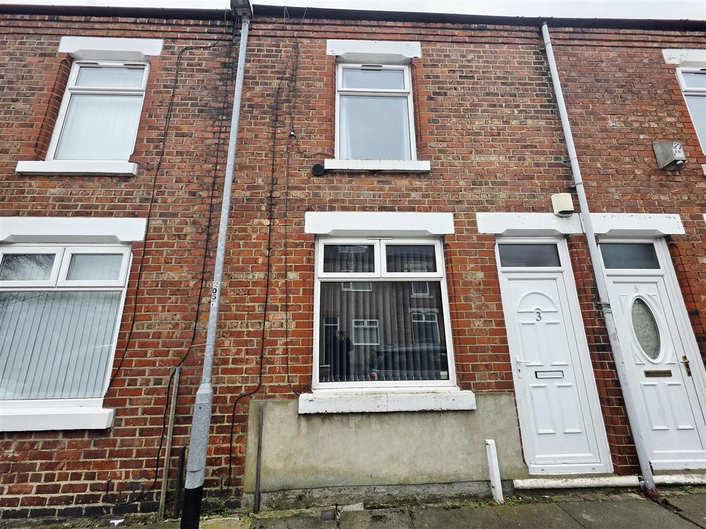 Craig Street, Darlington 2 bed semi-detached house - £525 pcm (£121 pw)
