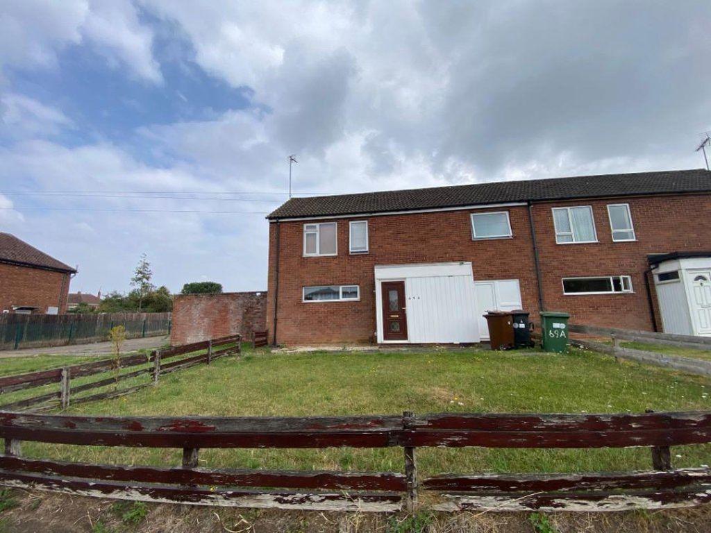 Studfall Avenue, Corby, Northants 3 bed semi-detached house - £1,200 ...