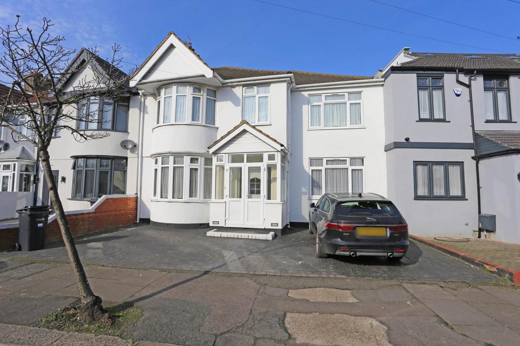 Ashburton Ave, Ilford, Goodmayes, IG3 7 bed terraced house - £4,000 pcm ...