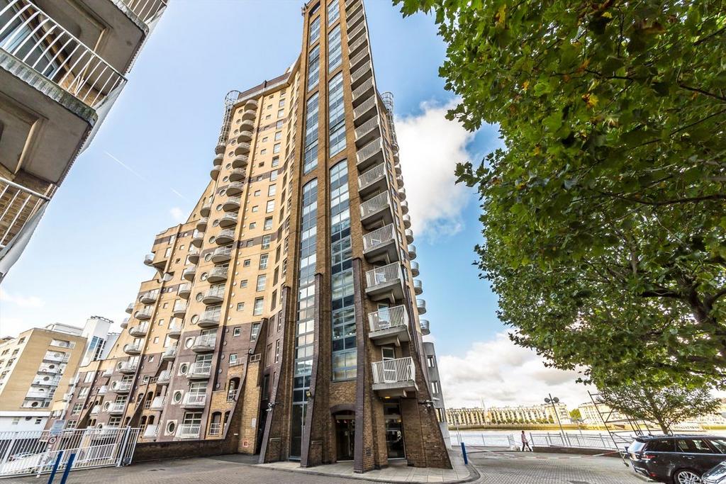 Westferry Road, London E14 2 bed flat - £2,396 pcm (£553 pw)