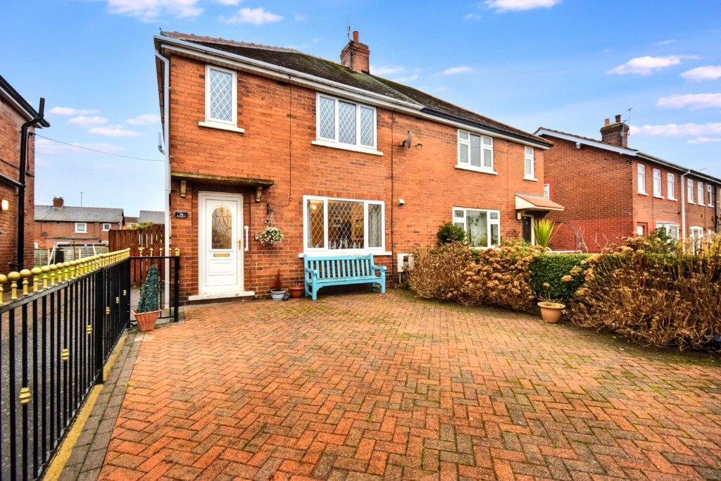 Oak Street, New Crofton, Wakefield... 3 bed semi-detached house for ...