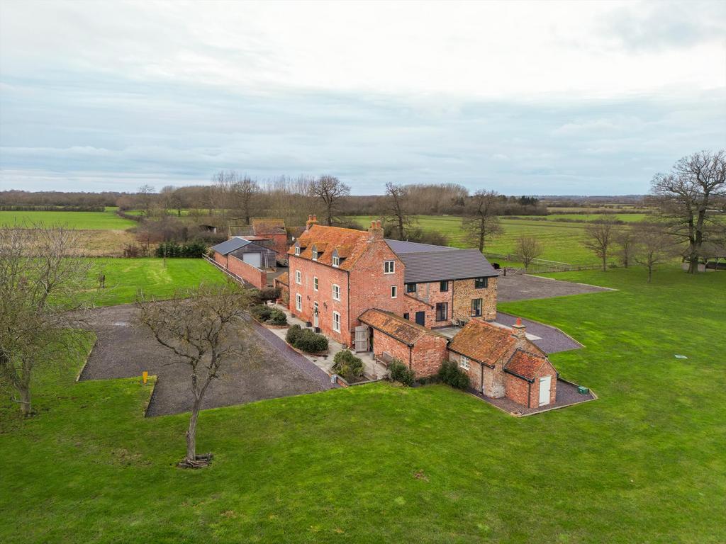 Caldecote Farm, Calcutt Lane, Rugby... 5 bed farm house for sale - £ ...