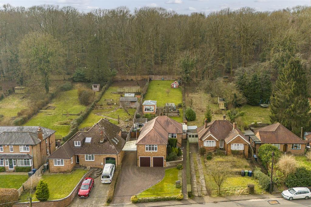 Eastern Dene, Hazlemere HP15 4 bed bungalow - £650,000