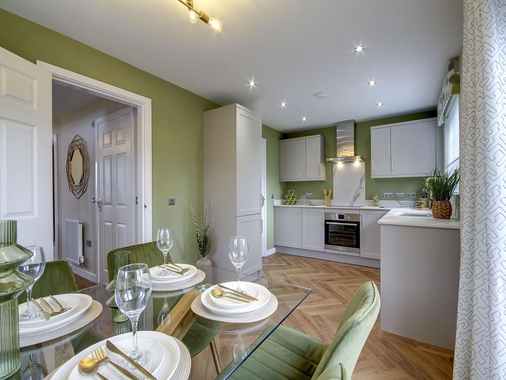 Plot 98, The Elgin at Castle Park... 3 bed detached house for sale - £ ...