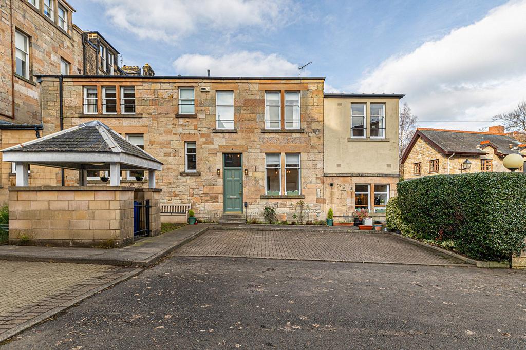 Lancaster Crescent Lane, Cleveden... 3 bed house - £485,000