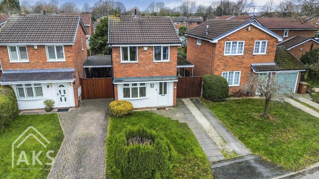 Tiber Close, Derby DE24 2 bed detached house - £210,000