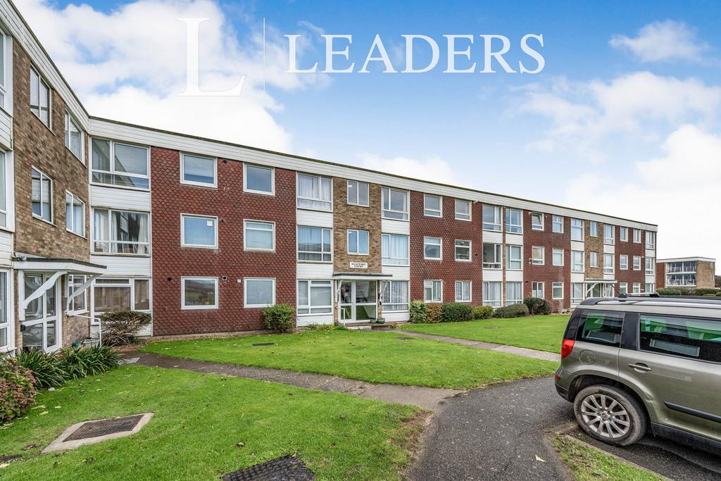 Beaufort Court, Millfield Close... 2 bed flat - £1,350 pcm (£312 pw)