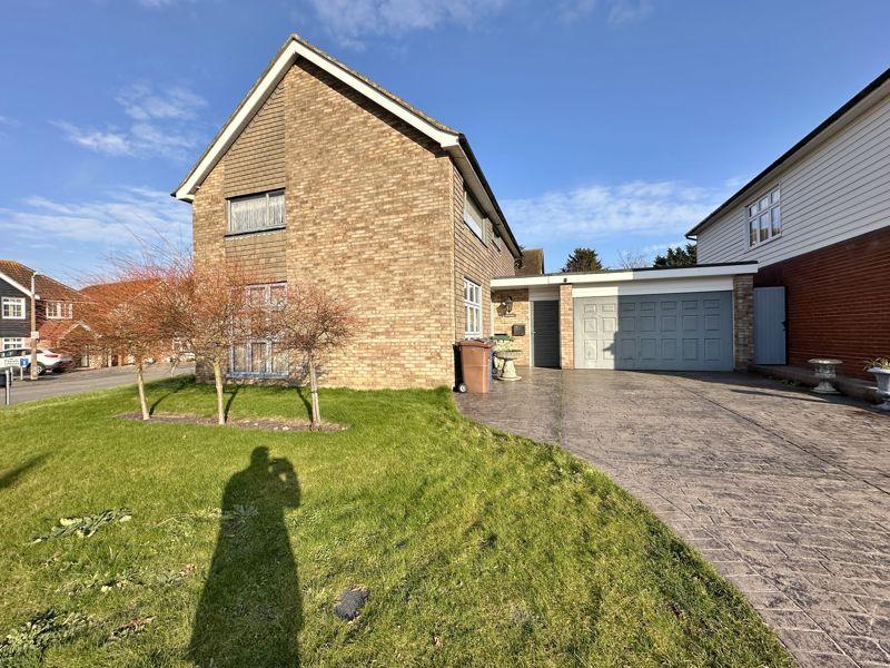 Orsett Village 4 bed detached house for sale - £650,000