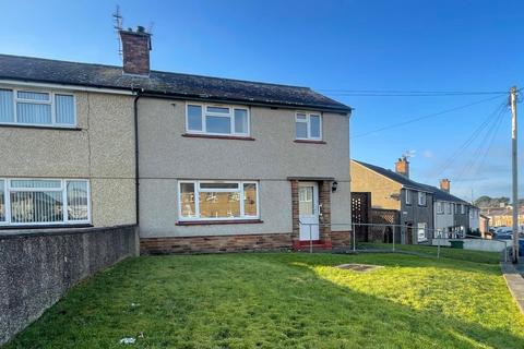 Maes Gwynedd, Caernarfon, Gwynedd, LL55 3 bed terraced house for sale ...