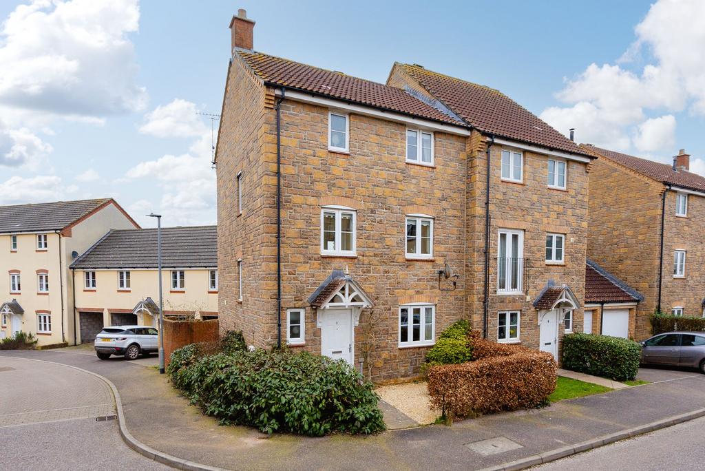 Bishops Drive, Copplestone, EX17 4 bed semi-detached house for sale - £ ...