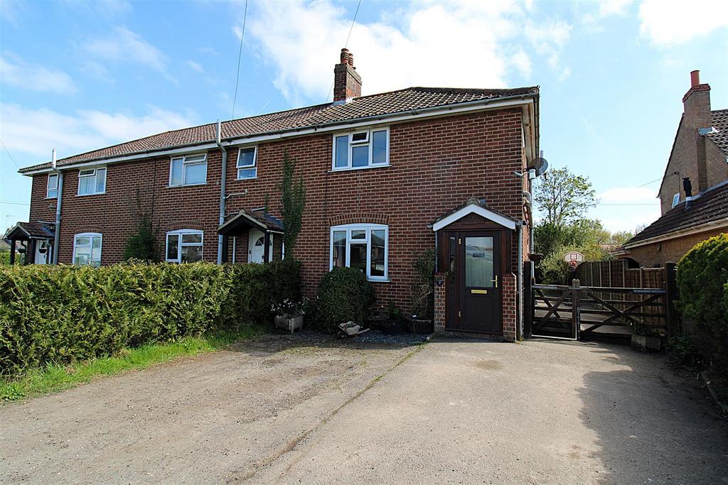 Chapel Lane, Bury St. Edmunds IP29 3 bed end of terrace house - £270,000