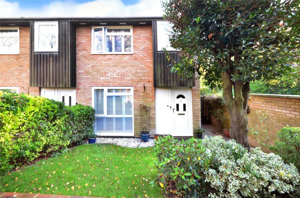 East Grinstead, West Sussex, RH19 3 bed end of terrace house for sale ...