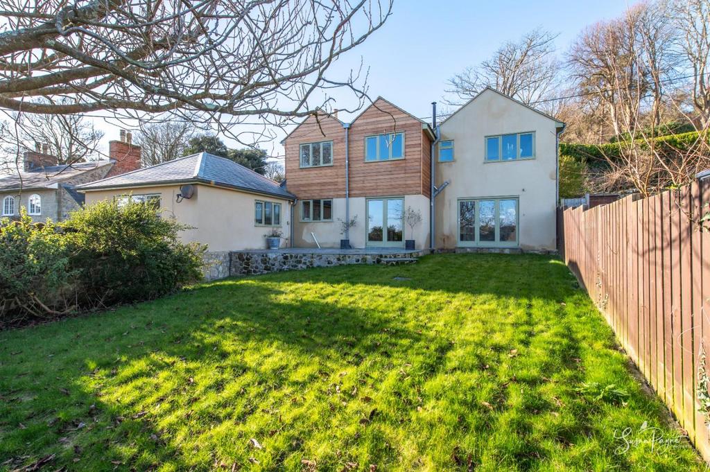 Sandrock Road, Niton Undercliff, Ventnor 3 bed detached house for sale ...