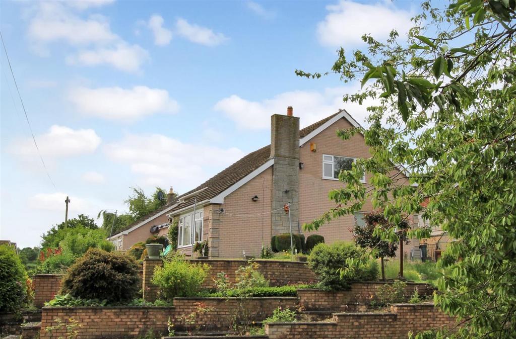 18 South Rise, Binbrook, Market Rasen... 4 bed detached house for sale ...