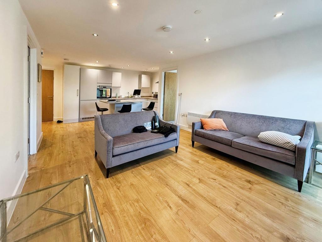 Mabgate, Leeds, West Yorkshire, LS9 2 bed flat - £1,150 pcm (£265 pw)