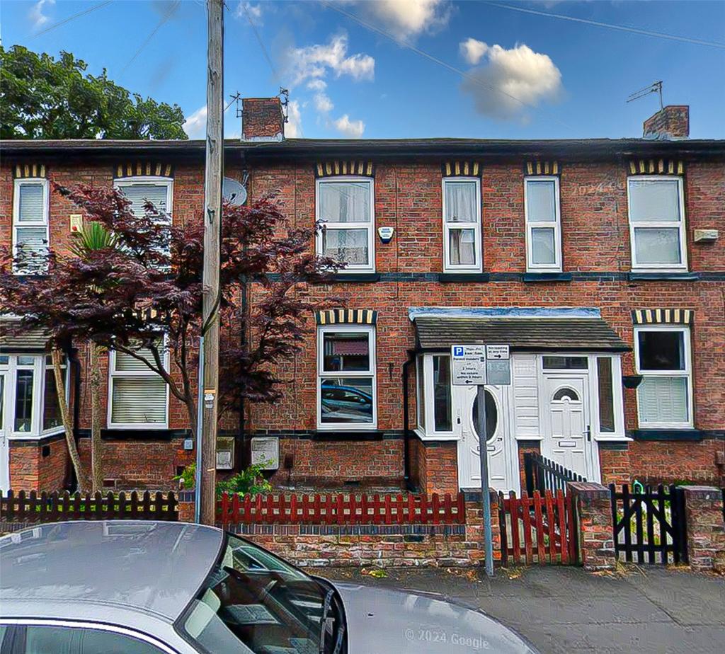 Navigation Road, Manchester WA14 2 bed terraced house - £319,995