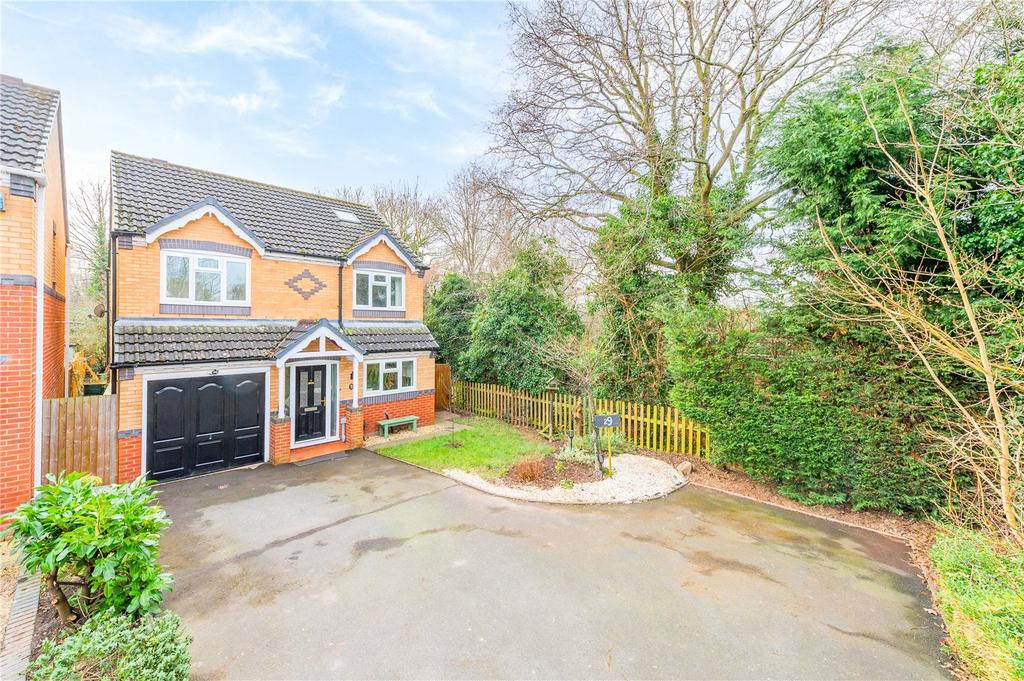 Ravensdale Drive, Muxton, Telford... 5 bed detached house for sale - £ ...