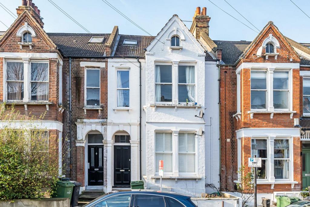 Killyon Road, Clapham, London, SW8 2 bed flat - £575,000