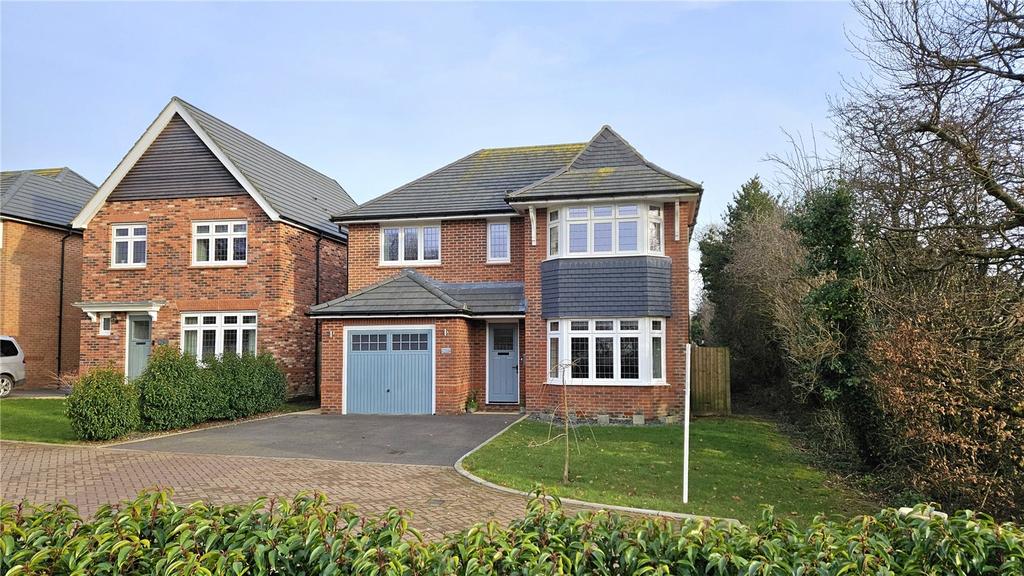Vale View, Shaftesbury, Dorset, SP7 3 bed detached house for sale - £ ...