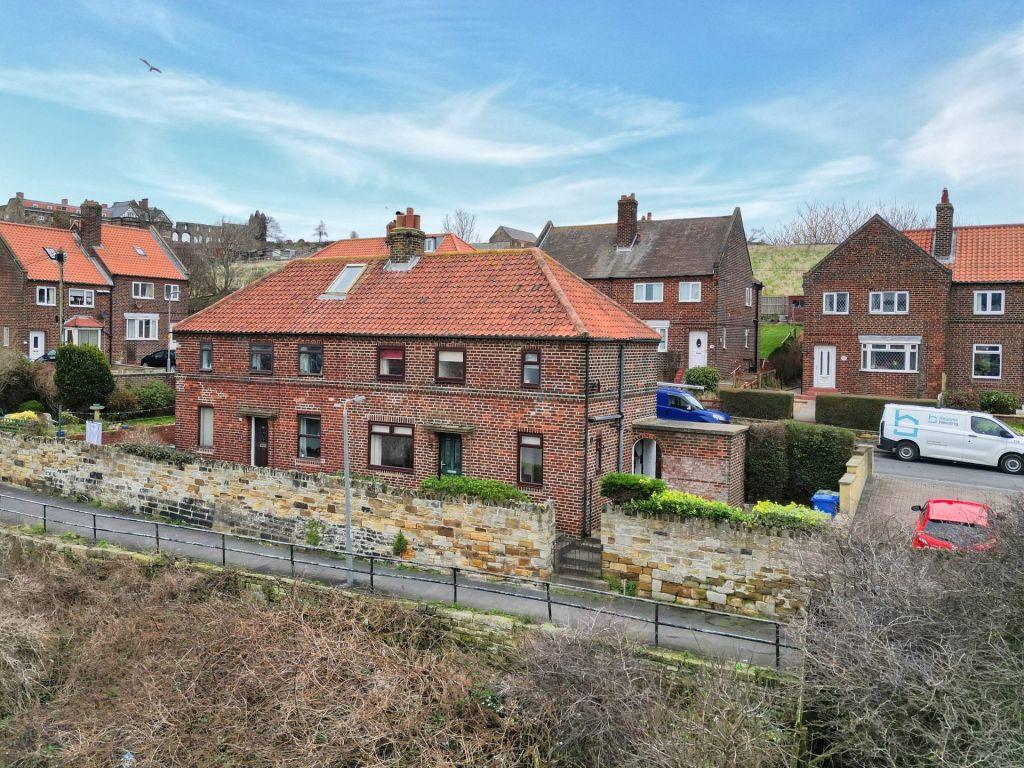 49 The Ropery, Whitby 3 bed semi-detached house - £250,000