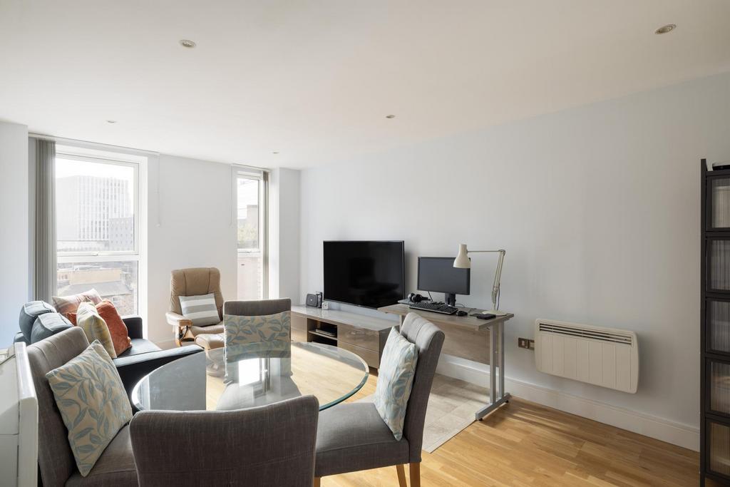 Great Suffolk Street, London SE1 2 bed apartment for sale - £699,950