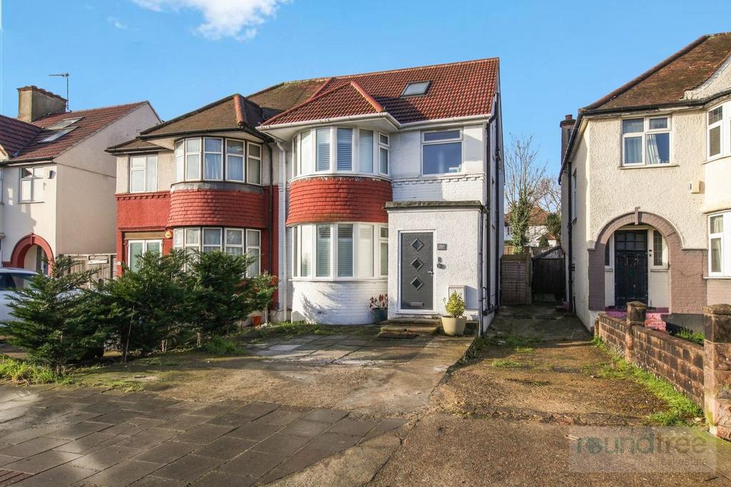 Great North Way, Hendon NW4 4 bed house - £749,950