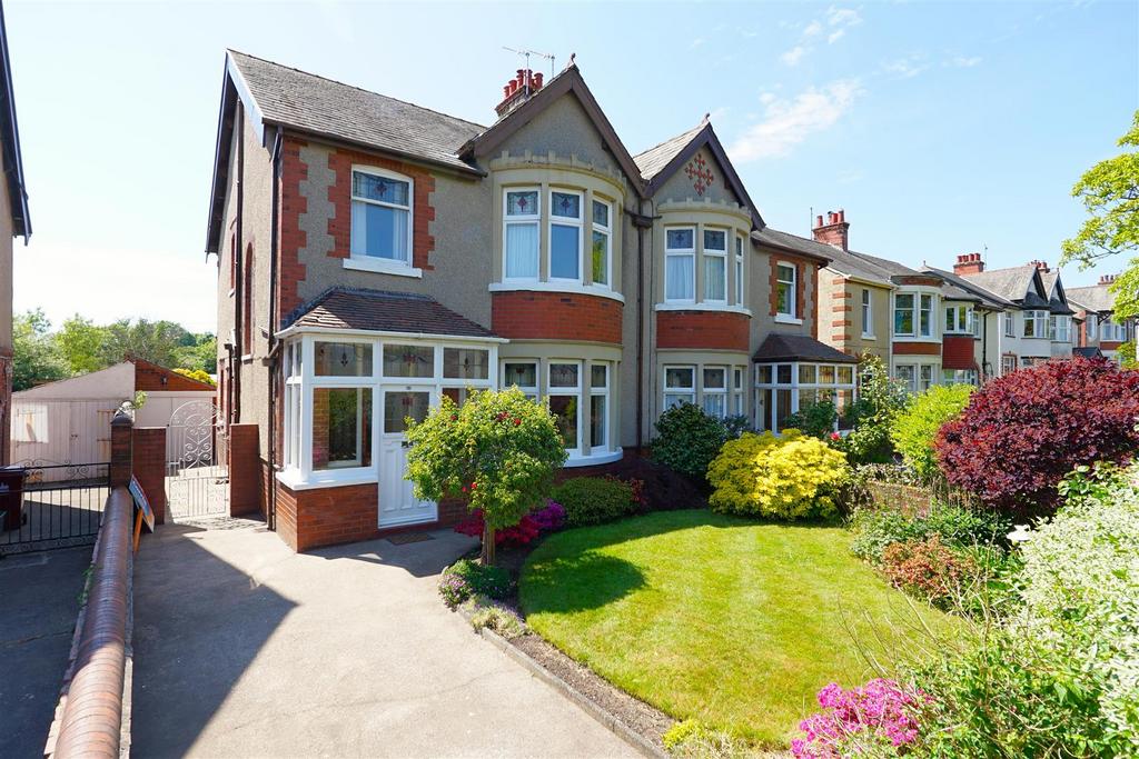 Park Drive, Barrow-In-Furness 4 bed semi-detached house - £360,000