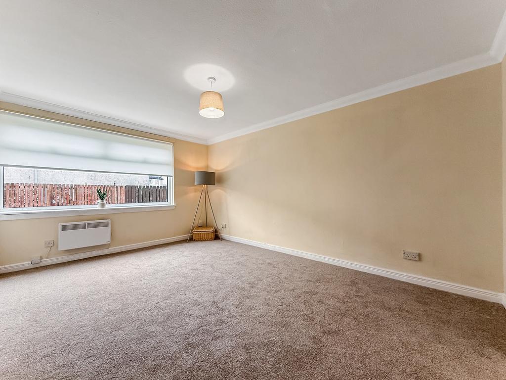Hamilton ML3 2 bed apartment for sale - £69,995