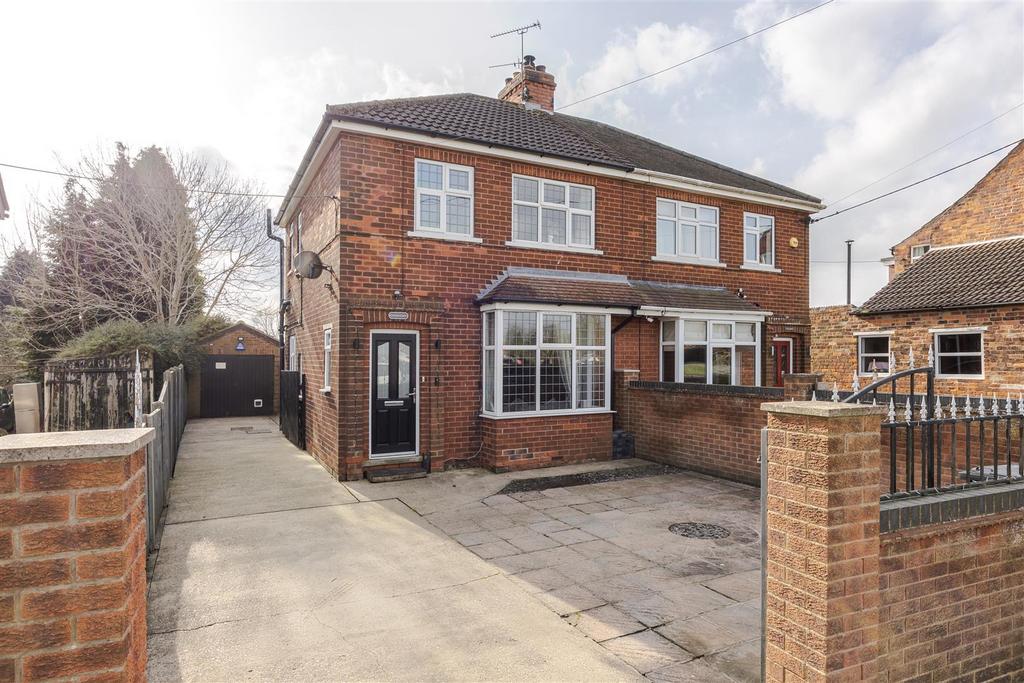 West Halton Lane, Alkborough 3 bed semi-detached house for sale - £220,000