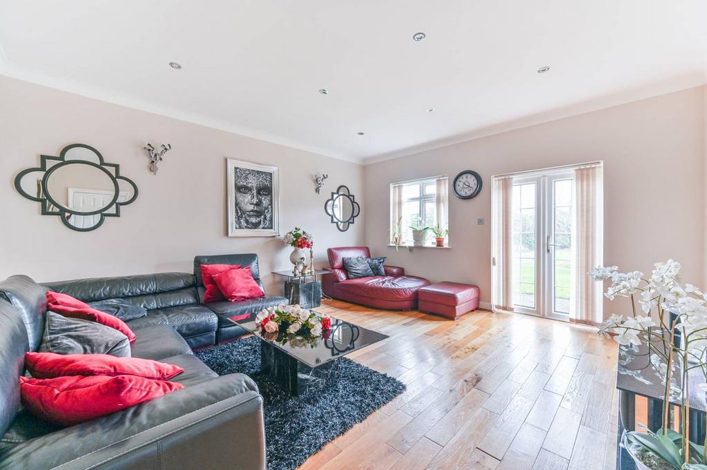 Sanderstead Road, Sanderstead, South... 5 bed detached house for sale ...