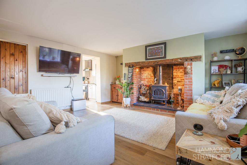 Hubbards Loke, Hethersett 2 bed terraced house - £250,000
