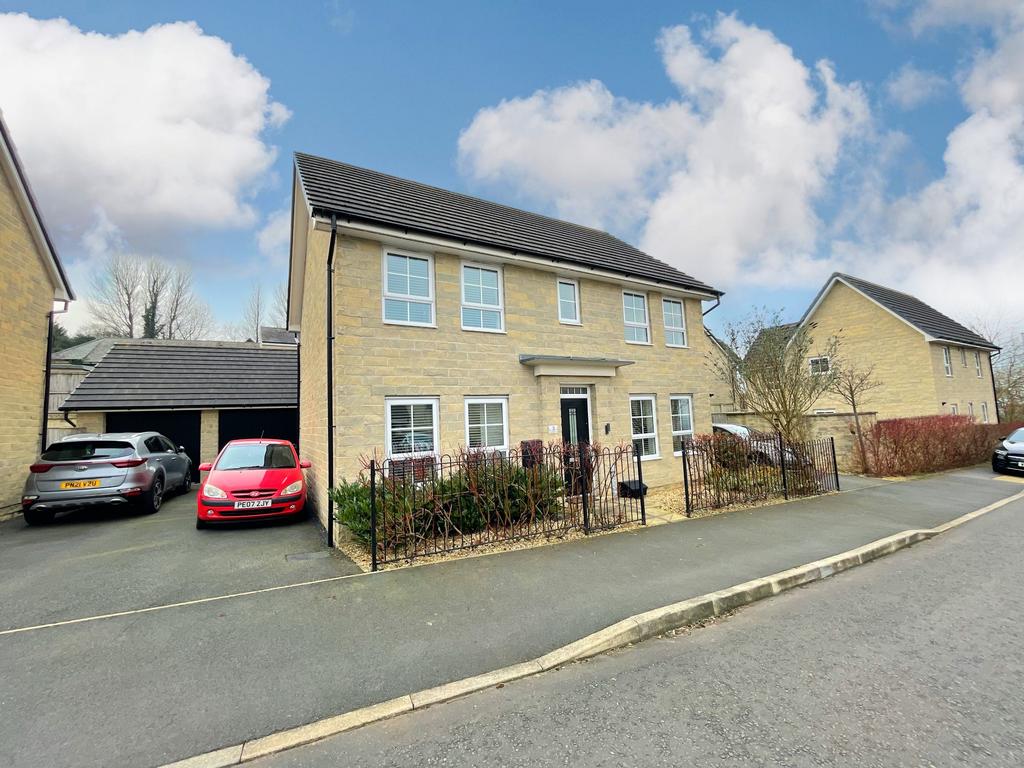 Macdonald Way, Lancaster | A short... 4 bed detached house for sale - £ ...