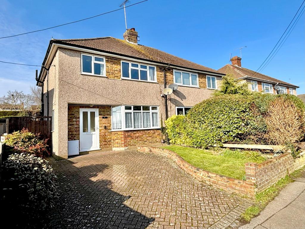Downsview Close, Swanley, BR8 3 bed semi-detached house for sale - £400,000
