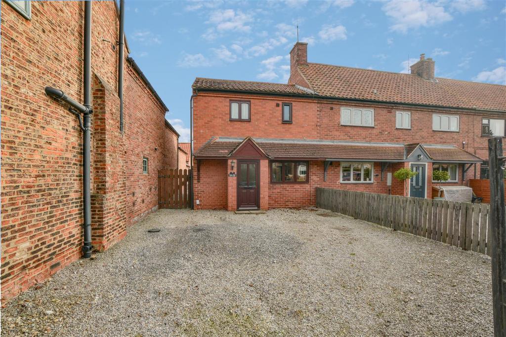 Raskelf Road, Helperby, York 2 bed end of terrace house for sale - £230,000