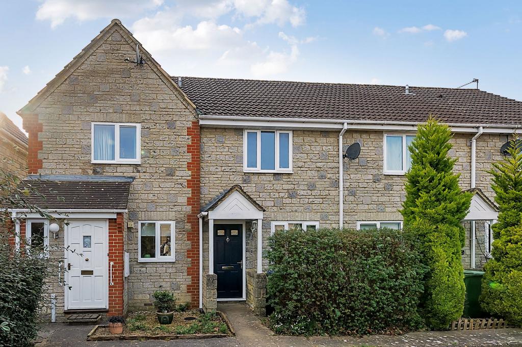 Saunders Grove, Corsham SN13 2 bed terraced house - £250,000