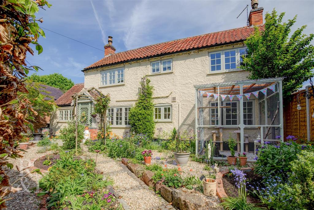 Brook Street, Wymeswold, Loughborough 2 bed cottage for sale - £400,000