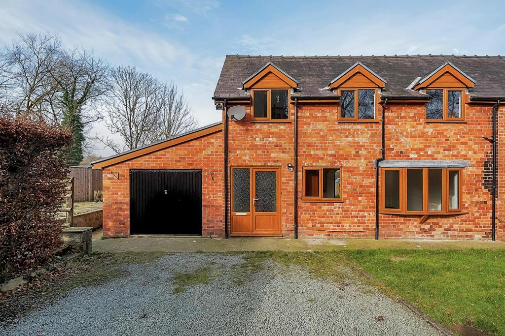 Trewern, Welshpool 3 bed house - £240,000